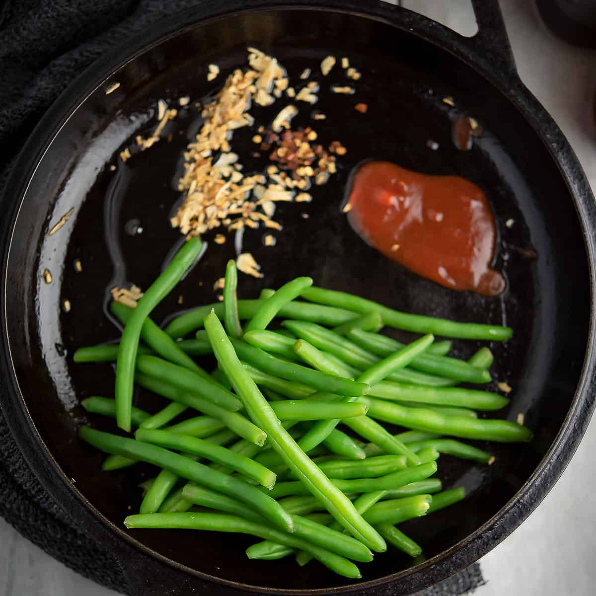 Sriracha green beans - Pepper Bowl