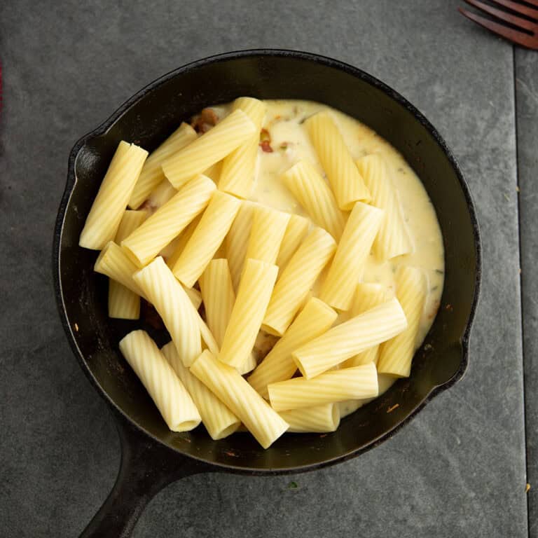 Spicy Rigatoni - Pepper Bowl