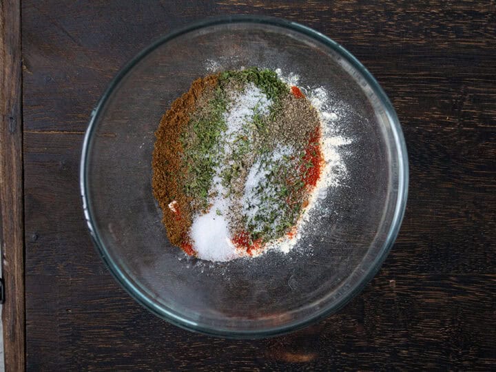 Cuban Seasoning {Under 5 Minutes!!}