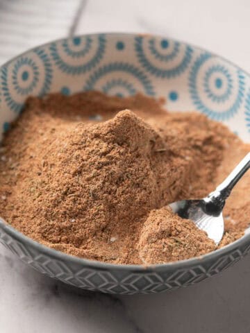 Cuban Seasoning {Under 5 Minutes!!}