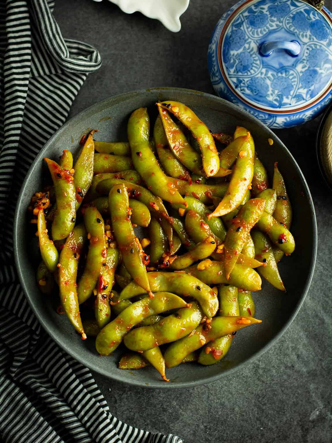 Spicy Garlic Edamame Recipe - Pepper Bowl