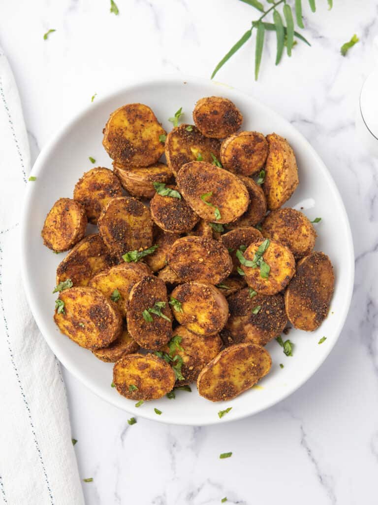 Spicy Roasted Potatoes - Pepper Bowl